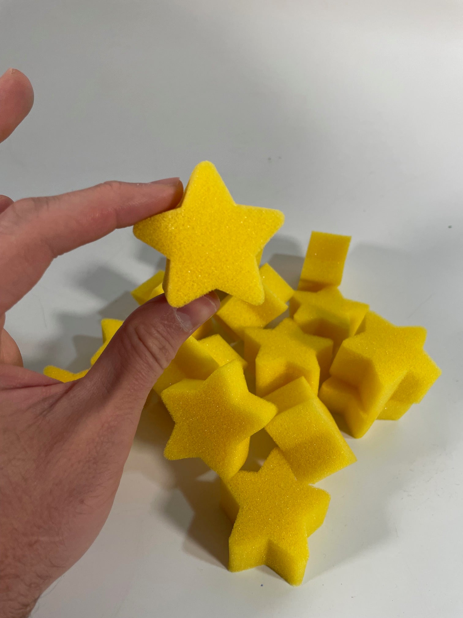 2" Sponge Stars | Magic Products